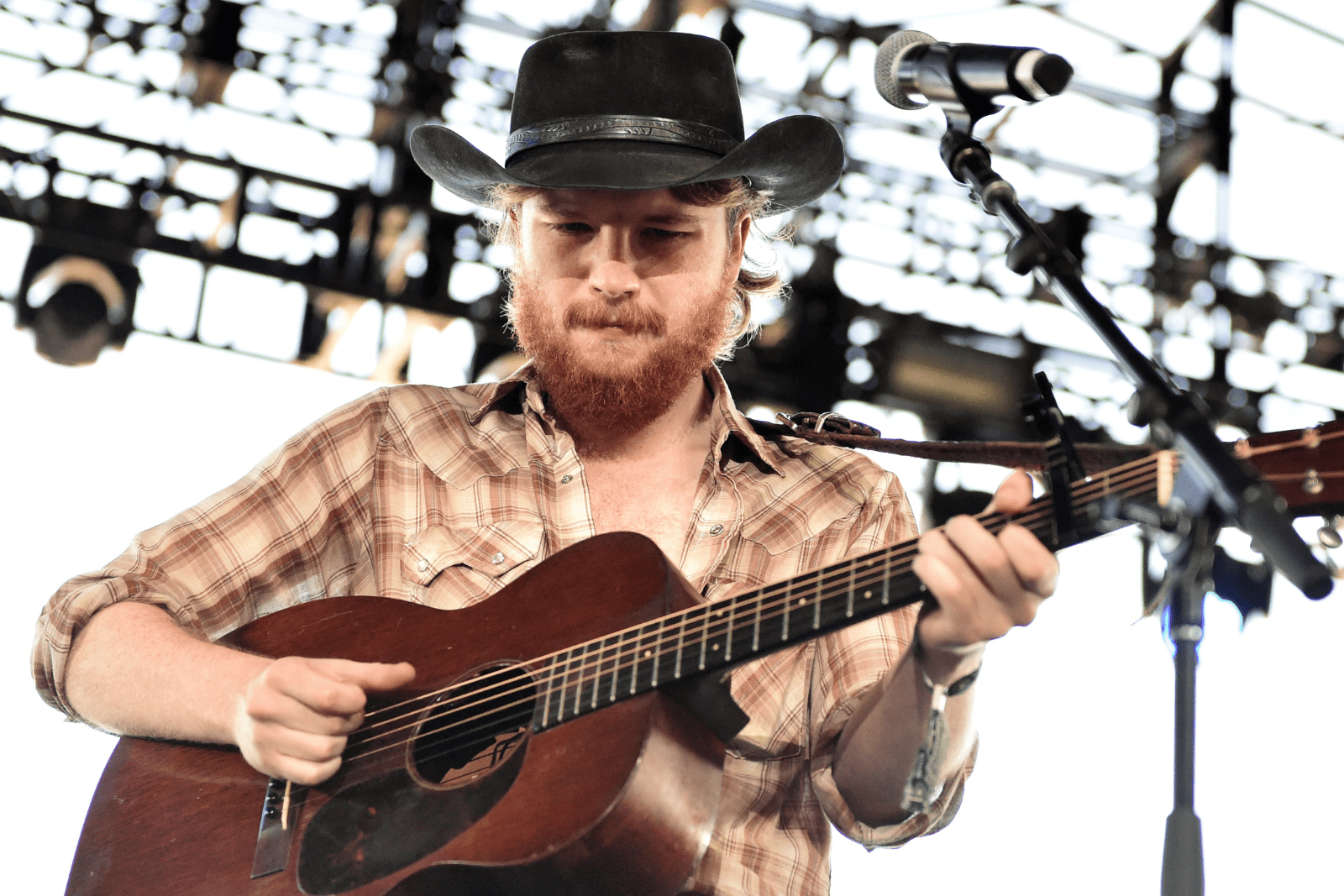 Colter Wall cancels 2026 tour, takes indefinite hiatus for mental ...