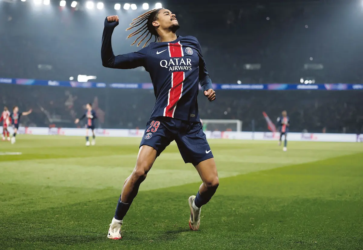 PSG : Bradley Barcola buteur face à Chelsea, un rival anglais en profite