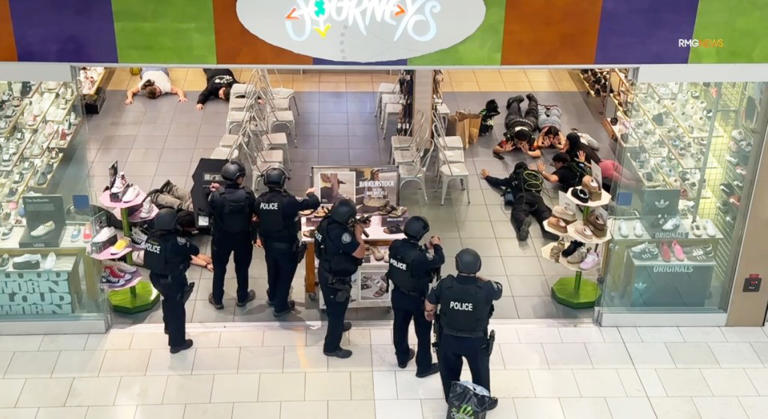 Cops storm SoCal mall after hoax call targets streamers filming with child