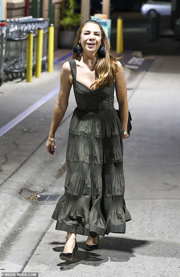 Kate Ritchie looks radiant as she attends concert in $1500 dress after ...