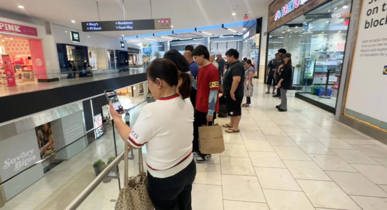 Cops storm SoCal mall after hoax call targets streamers filming with child