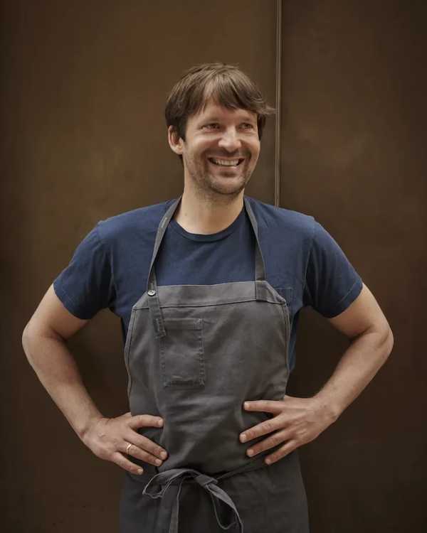 René Redzepi, chef premiado, pede demissão após denúncias de agressões ...