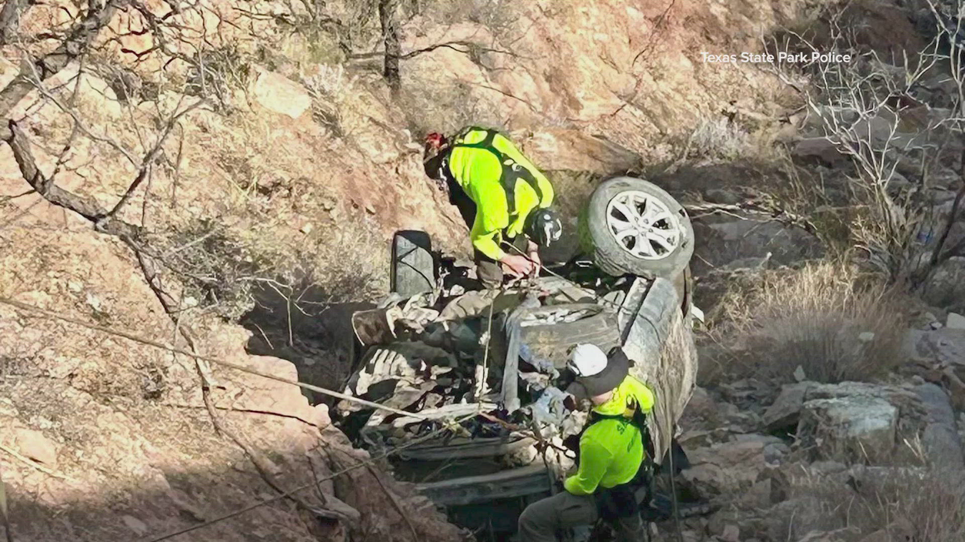 Driver survives 200‑foot fall at Palo Duro Canyon after car plunges off ...