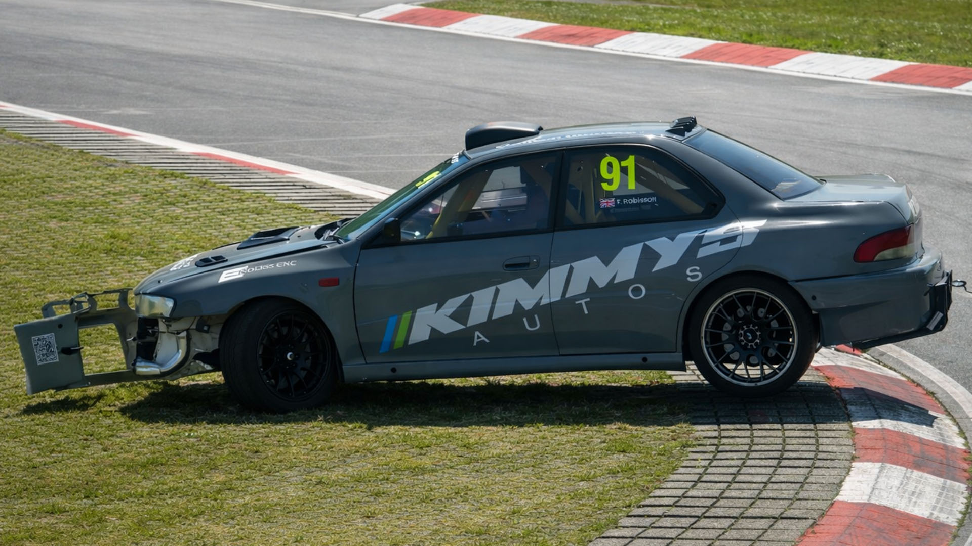 Front end destroyed after Nürburgring crash