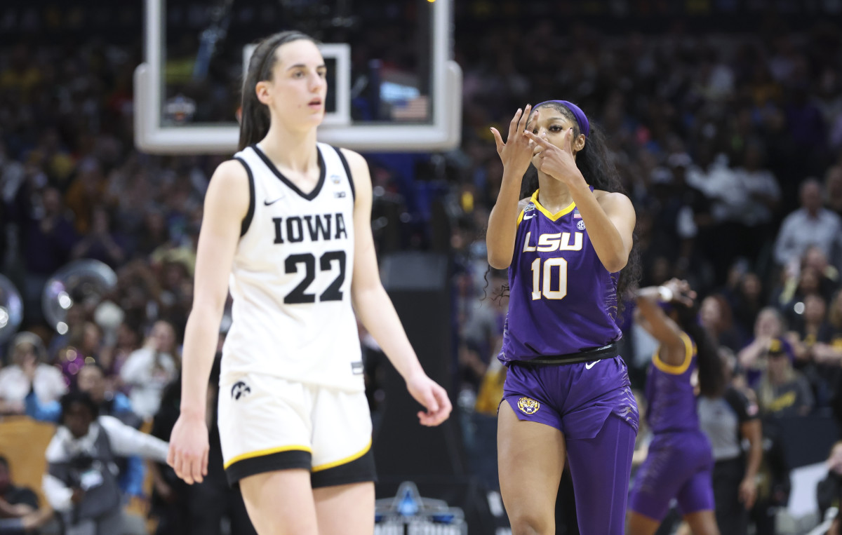 Caitlin Clark’s pass to Angel Reese grabs attention during USA debut