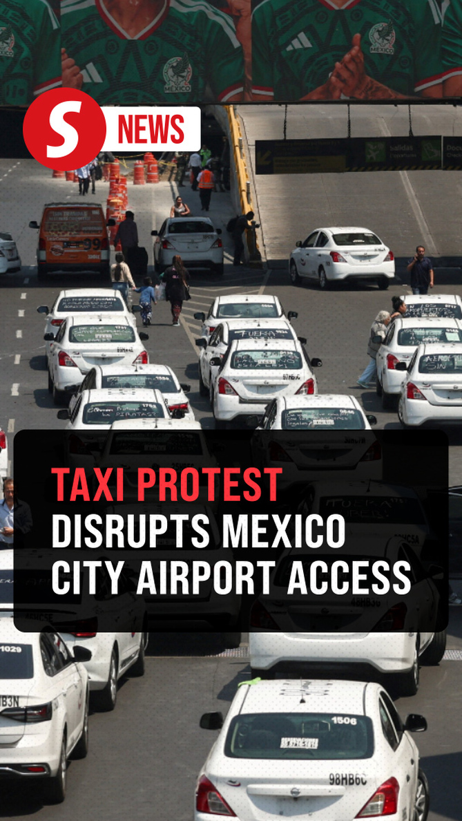 Taxi drivers block Mexico City airport to protest ride-hailing apps ...