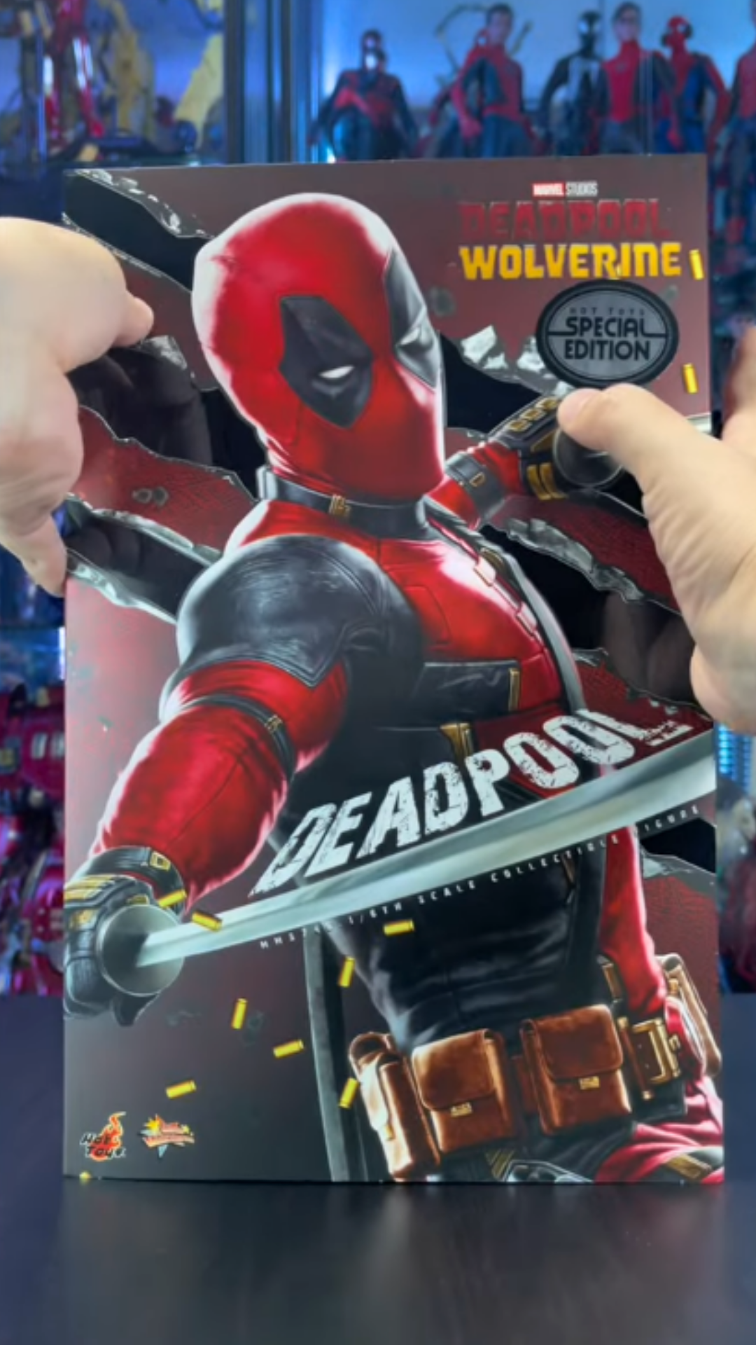 Deadpool variant Hot Toys ASMR unboxing