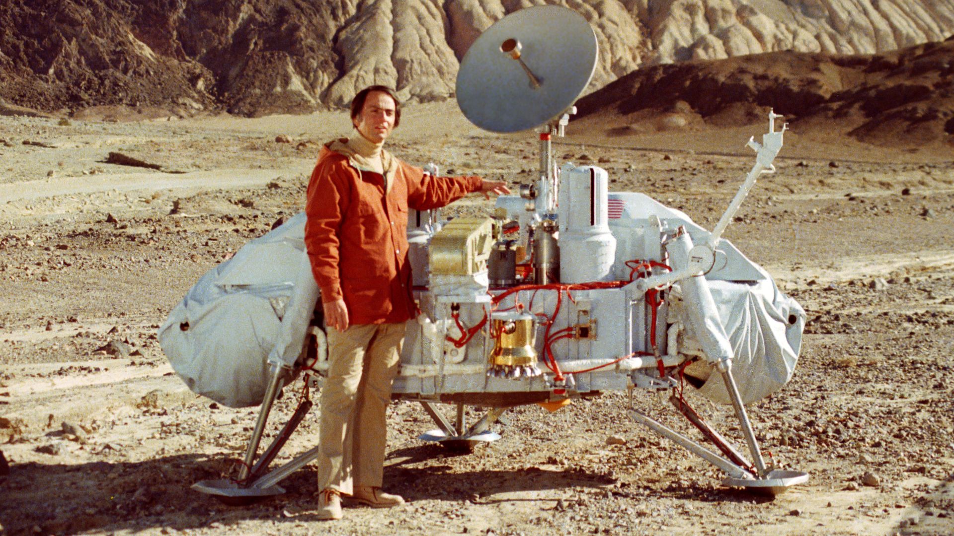 NASA scientist says “radical mundanity” could explain why aliens haven ...