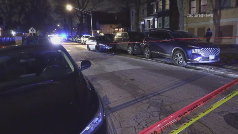 Man dead, another injured after being shot inside West Side apartment