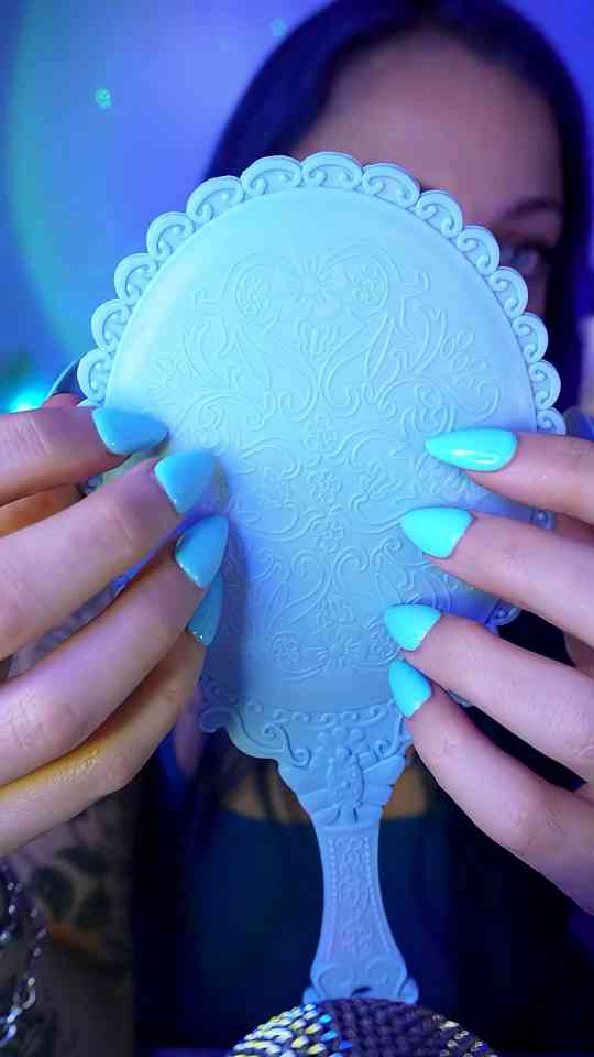 Mirror ASMR