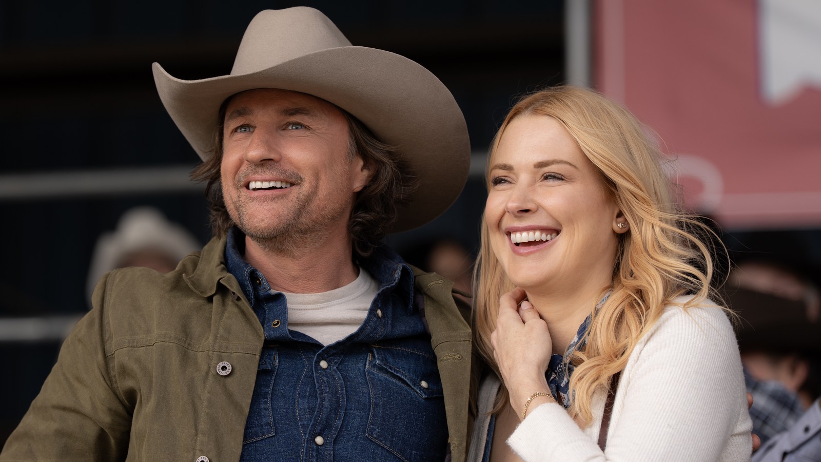 Virgin River : avec qui les acteurs de la série Netflix sont en couple ...