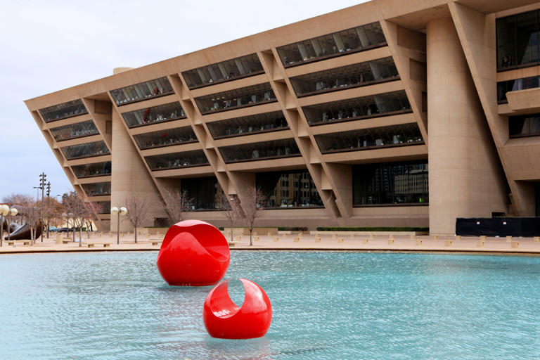 Dallas scouts 15+ sites for new City Hall, from Deep Ellum to Red Bird Mall