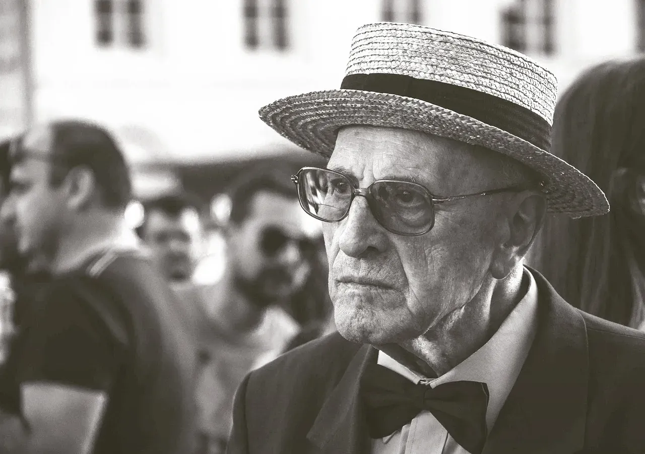 7 one-liners every grandpa uses that might scare the room into silence