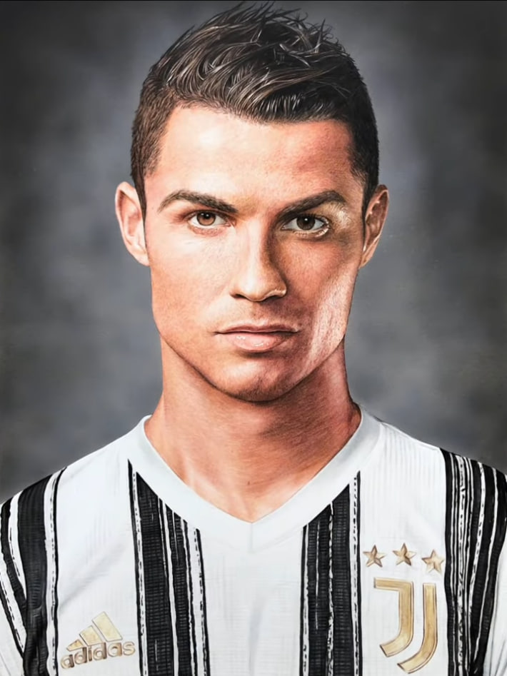 The Cristiano Ronaldo drawing that slowly comes to life in this time lapse