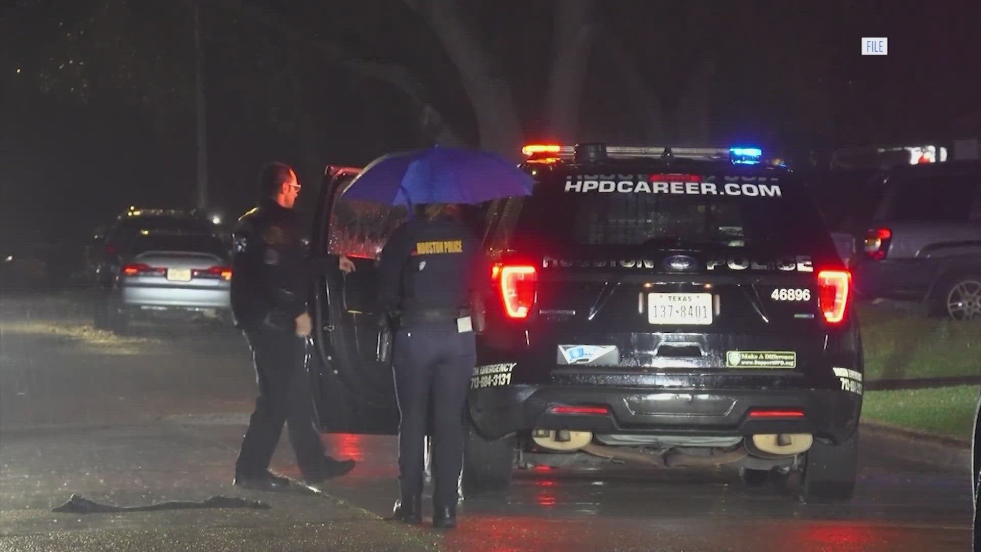 Houston police chief, mayor issue new directive regarding immigration ...