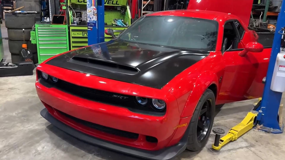 Restoring a damaged Dodge Demon