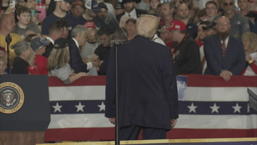 Watch: President Trump reacts after person collapses during Kentucky speech