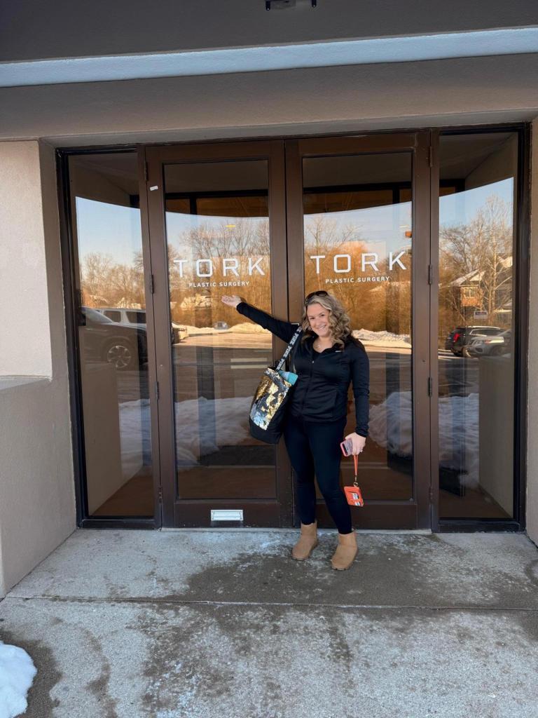 Doctor who performed tummy tuck on TikTok mom who died is 'struggling ...