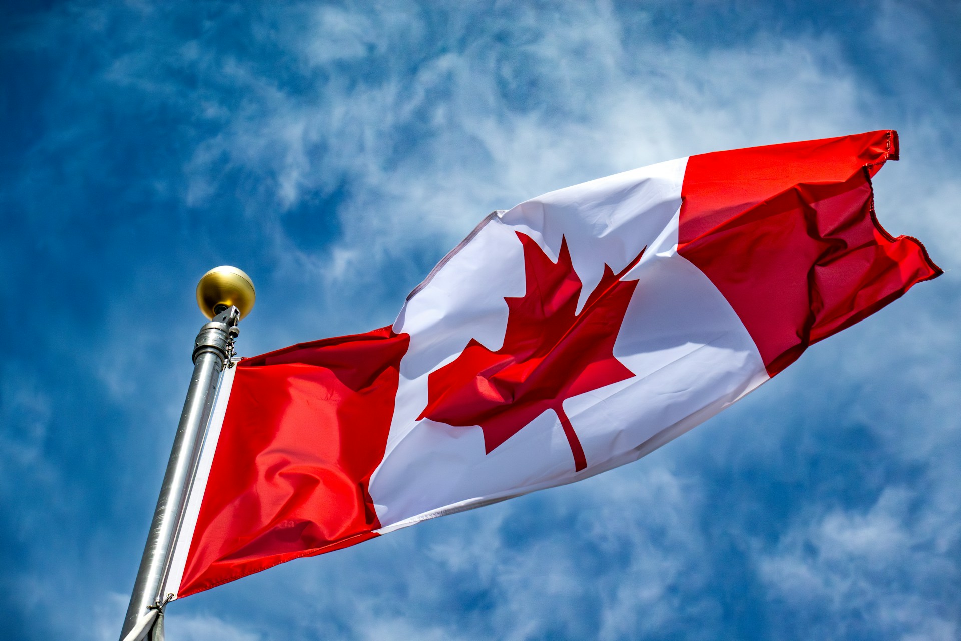 The minimum wage gap: How provinces compare on livable income