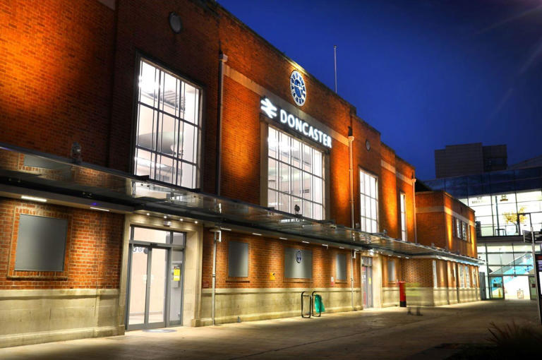 Doncaster rail passengers warned of disruption after signal failure