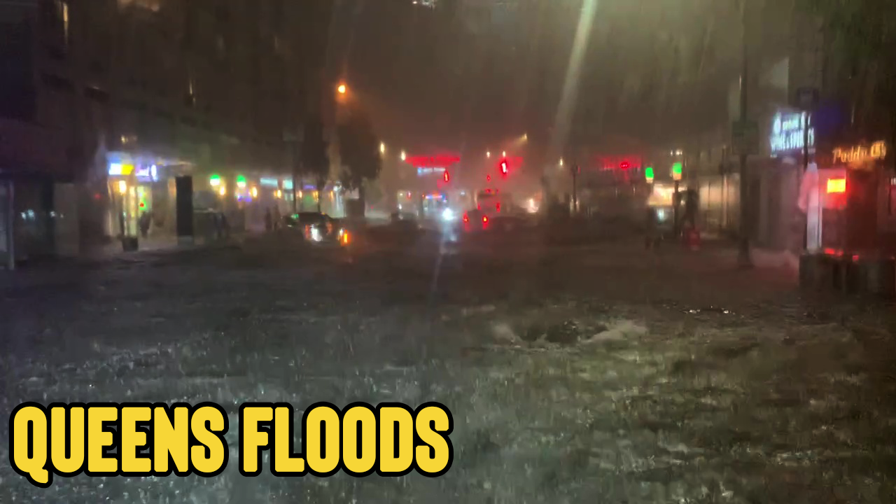 'Heroic' bus driver effectively cruises down severely flooded street in ...