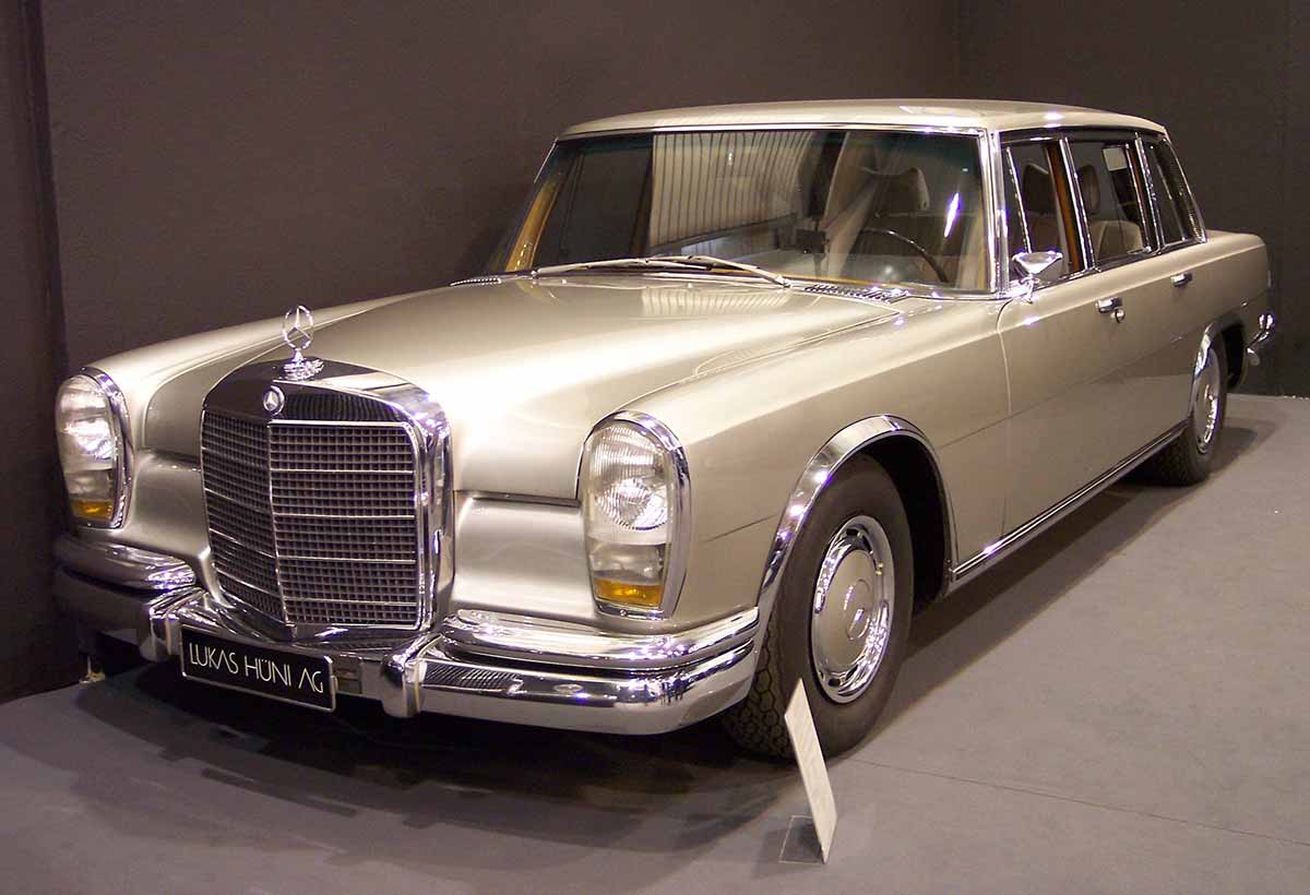 30 luxury cars that symbolized power for dictators