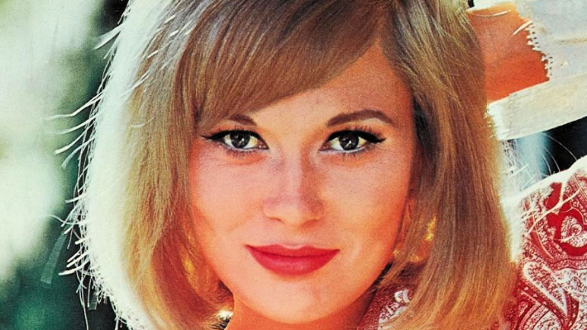 Faye Dunaway was set for her Broadway comeback in 2019, but she was so ...
