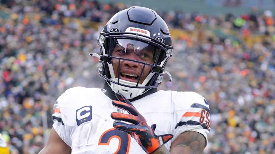 DJ Moore ready to bring Carolina magic back with Joe Brady and Bills ...