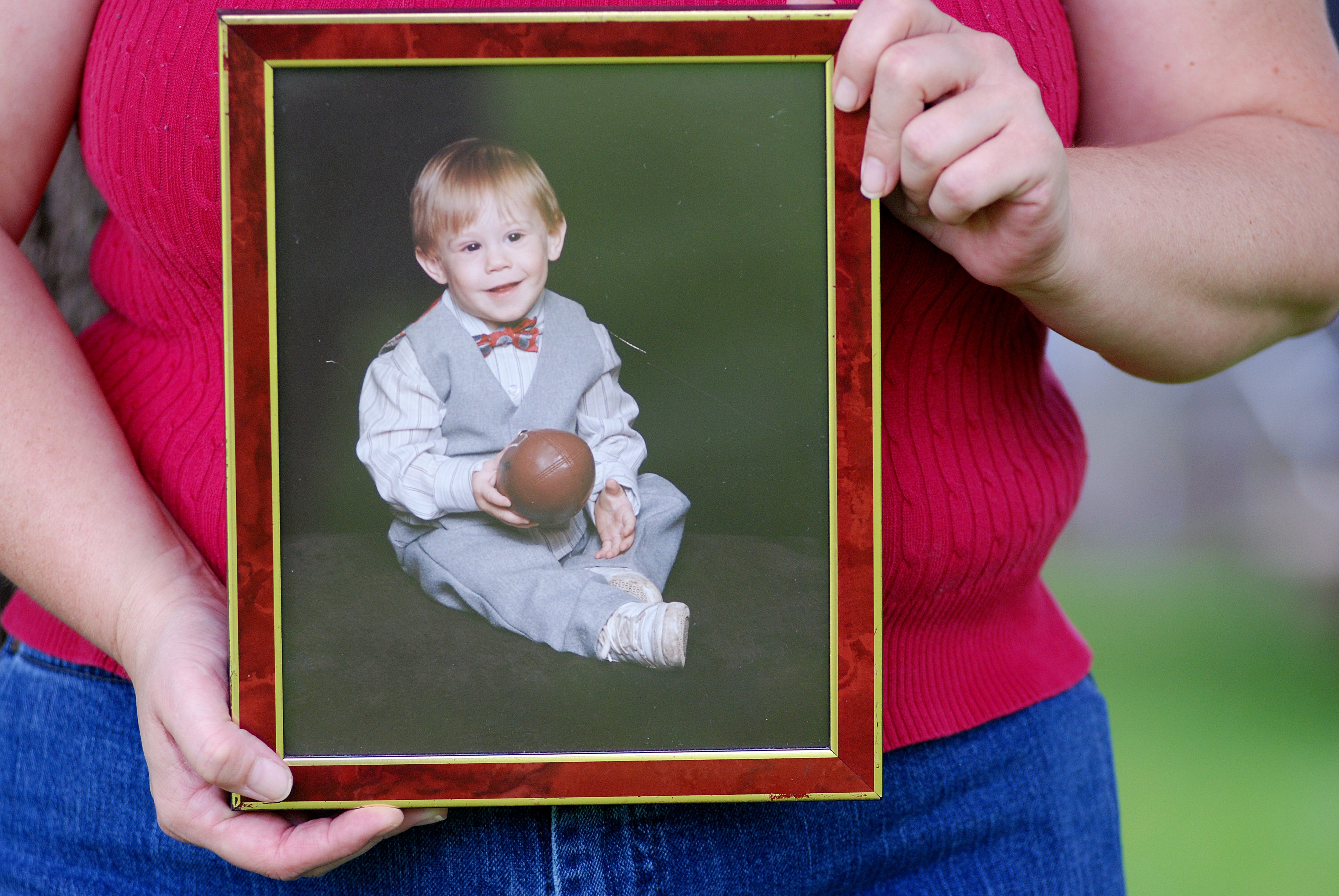 Wayne County man serving life for 1990 double murder released