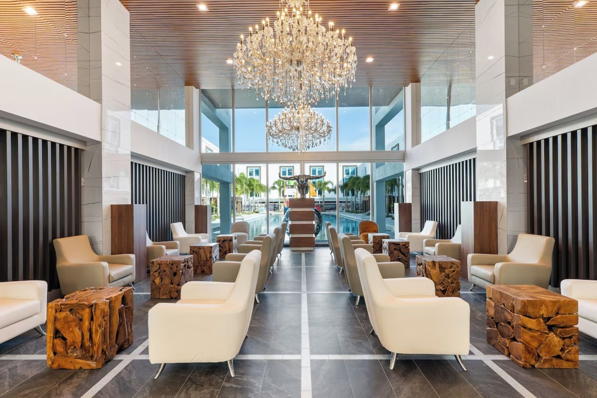 Delta offering $25 gift card for first Delta Stays hotel reservation ...