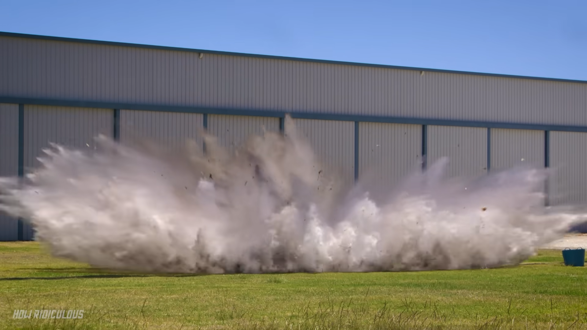 Watch The Explosion Largest Water Balloon Makes When It's Dropped From ...
