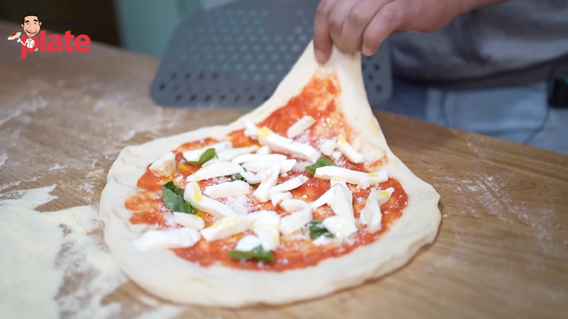 How to make restaurant-style pizza without special equipment