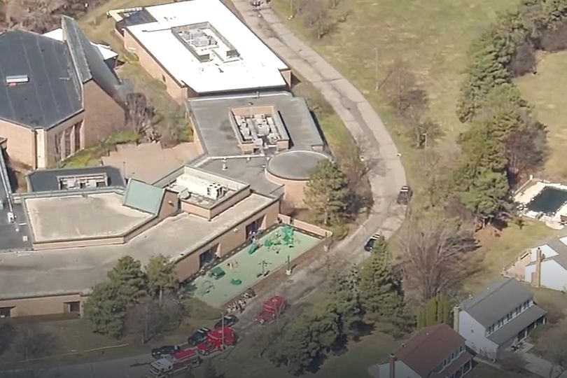 Gunman dead after Temple Israel shooting as suspect drove through ...