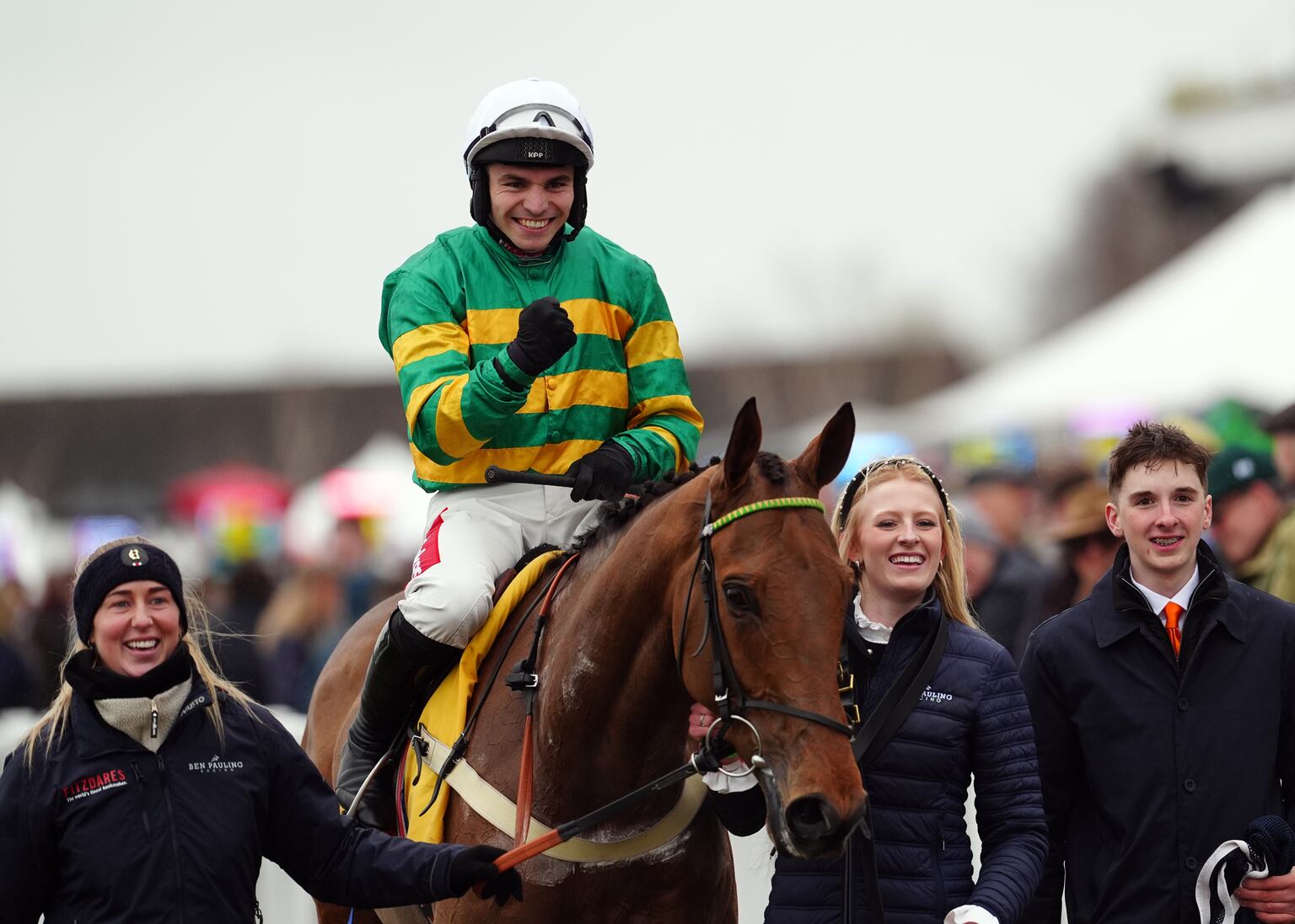 A punter’s diary: Meetmebythesea gets the wheels back on the bike