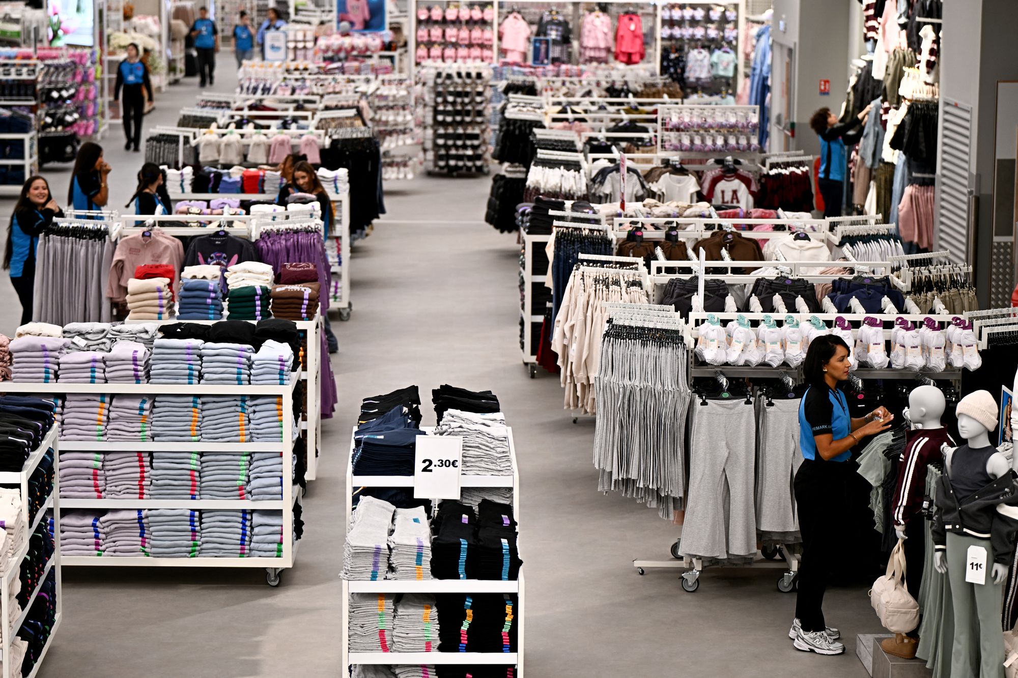 Primark: major UK clothing chain to alter opening times for 24 hours at ...