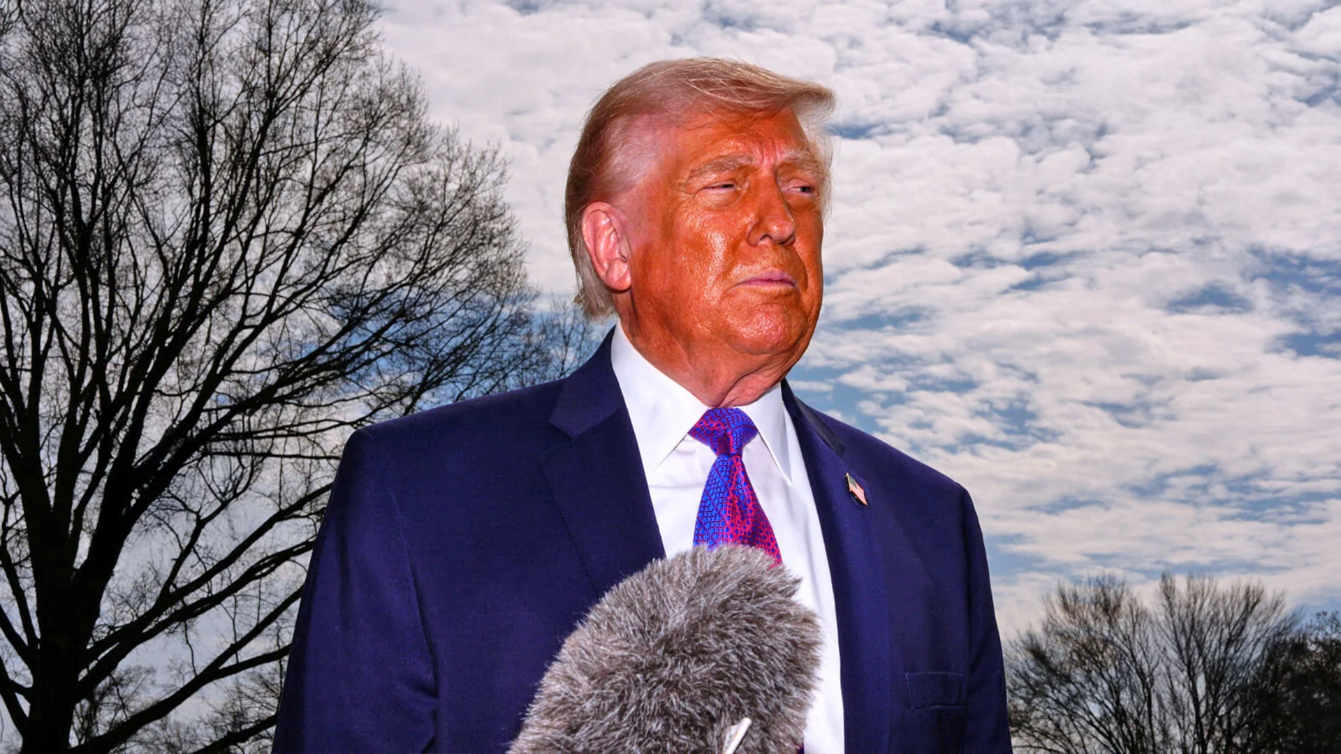 Trump awkwardly leaves event after confusing statements