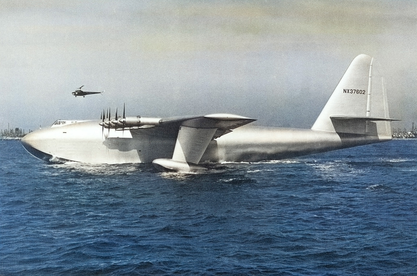 10 aircraft with insane proportions