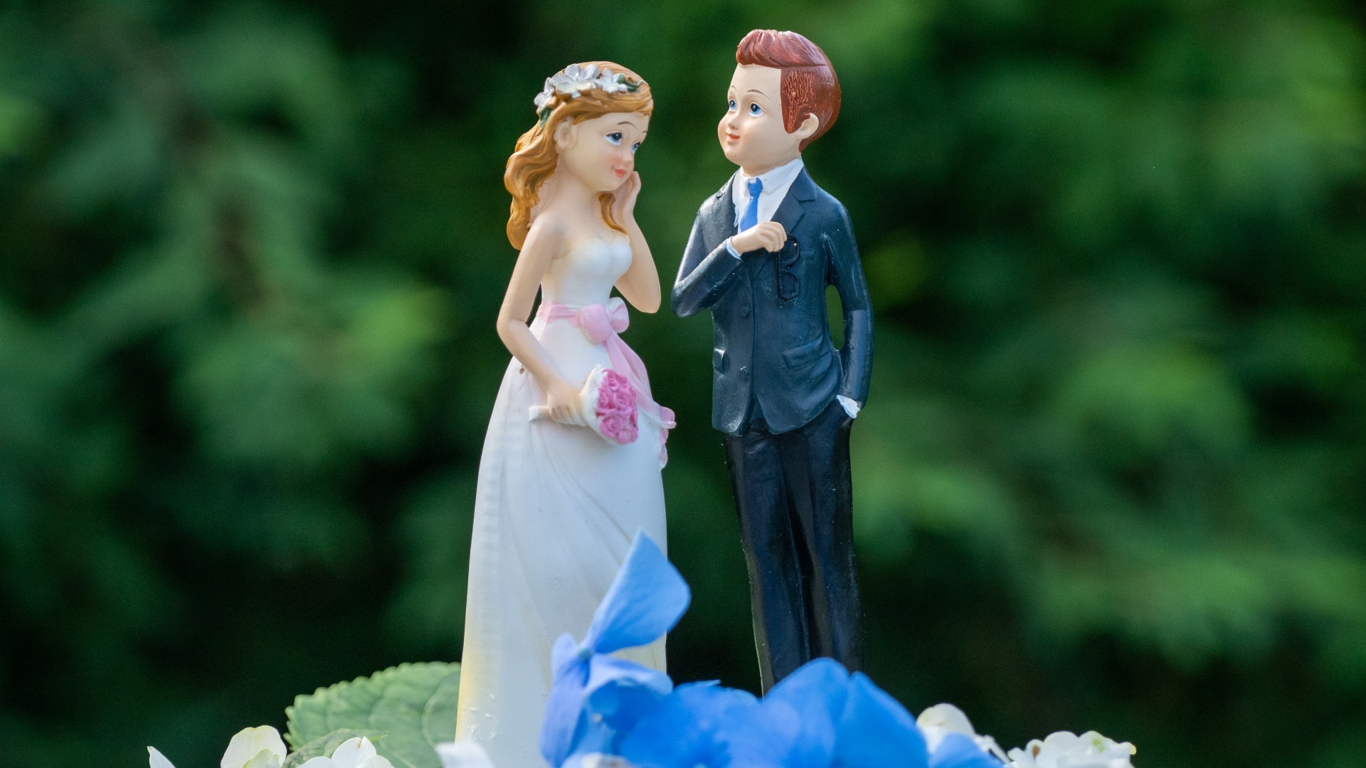 100 Years Wedding Cakes And Toppers