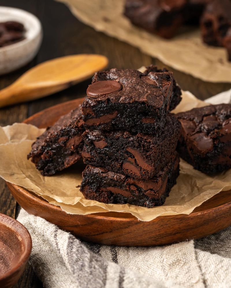 17 simple chocolate desserts that start with a boxed mix