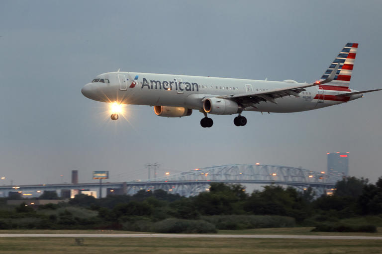 Philadelphia airport’s biggest airline will soon fly to another ...