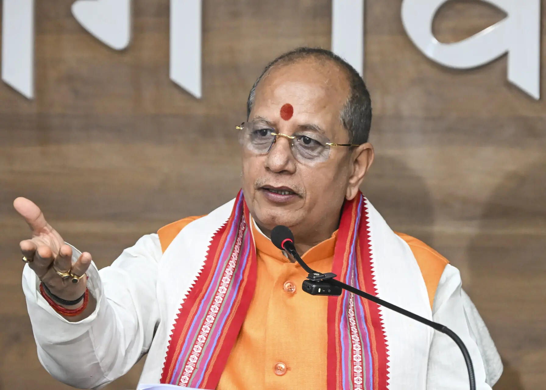 Firms surrendering sand ghats to be barred from fresh bids: Deputy CM