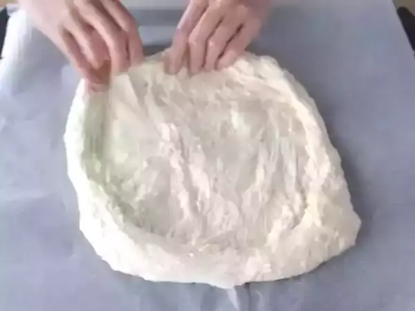 How to make a pizza dough?