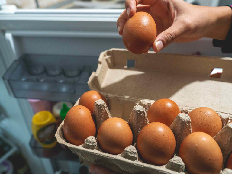Think eggs are unsafe on the counter? Here’s what the science really says