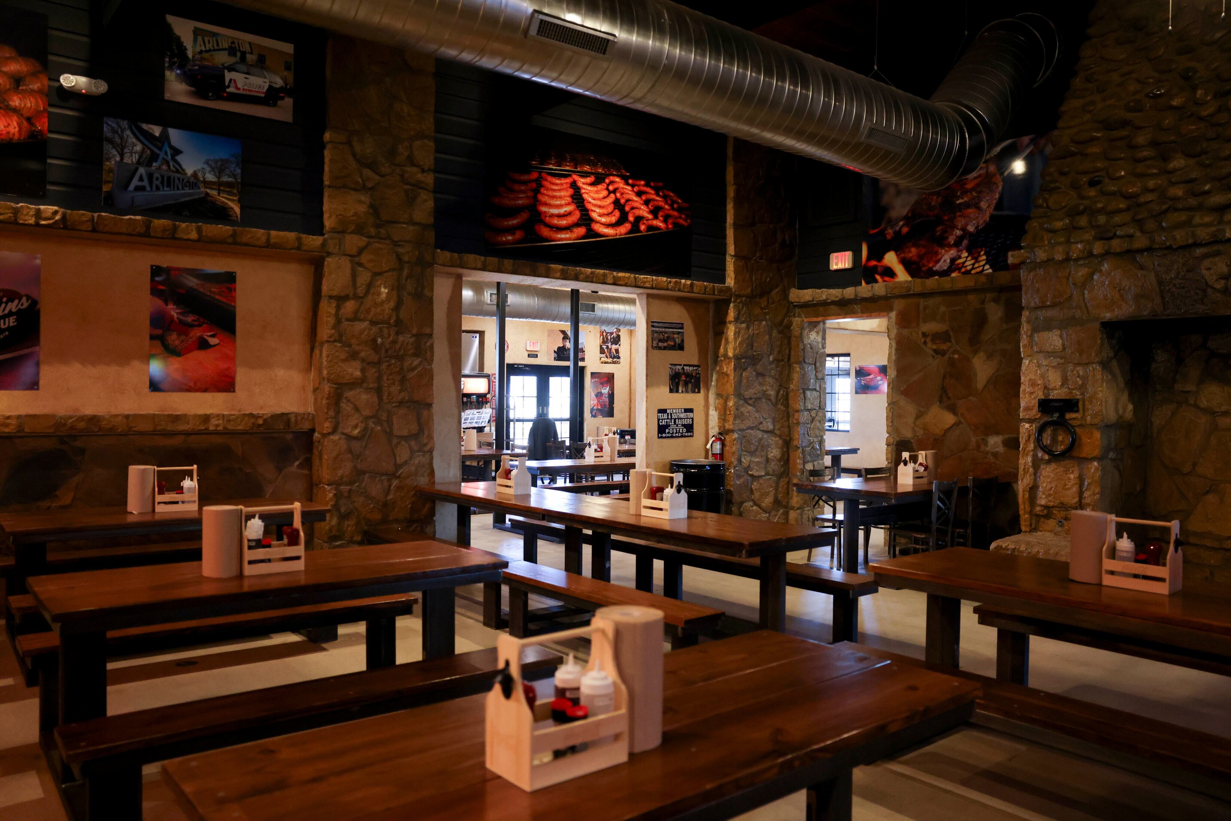 Hutchins’ new barbecue restaurant in Dallas-Fort Worth is now open