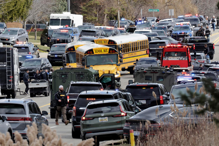 Suspect in Detroit-area synagogue attack is dead, officials say