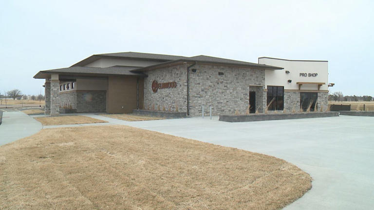 New Elmwood clubhouse officially opens to public on Friday