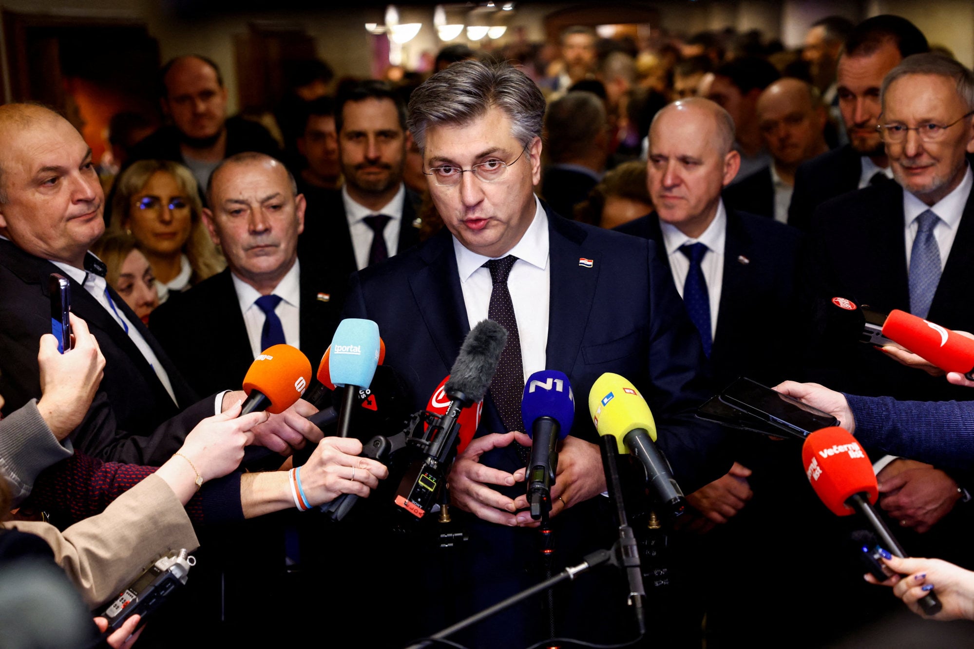 Serbian president confirms his country owns Chinese supersonic missiles ...