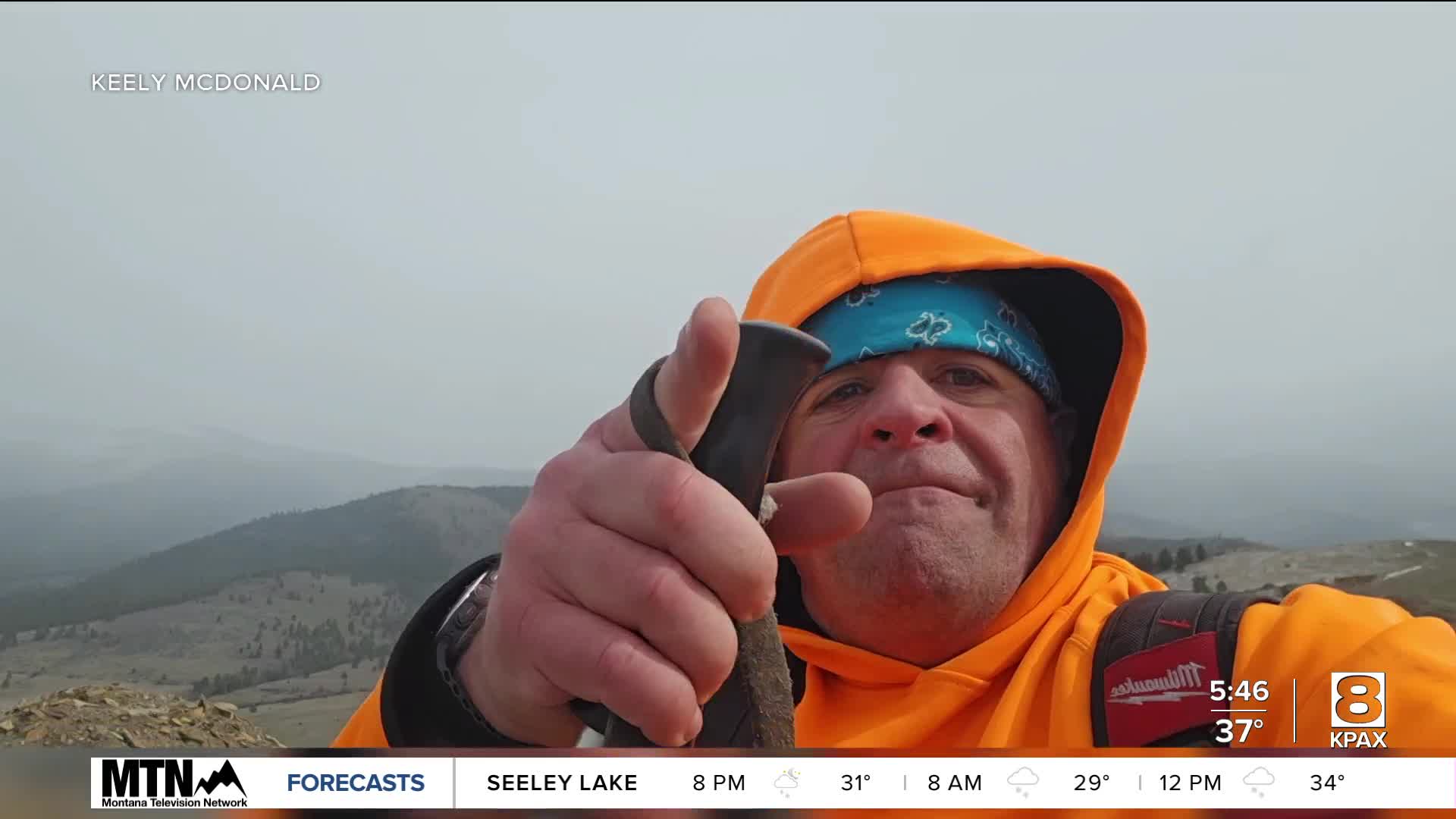 Weather observer shares report with meteorologist Erin Yost
