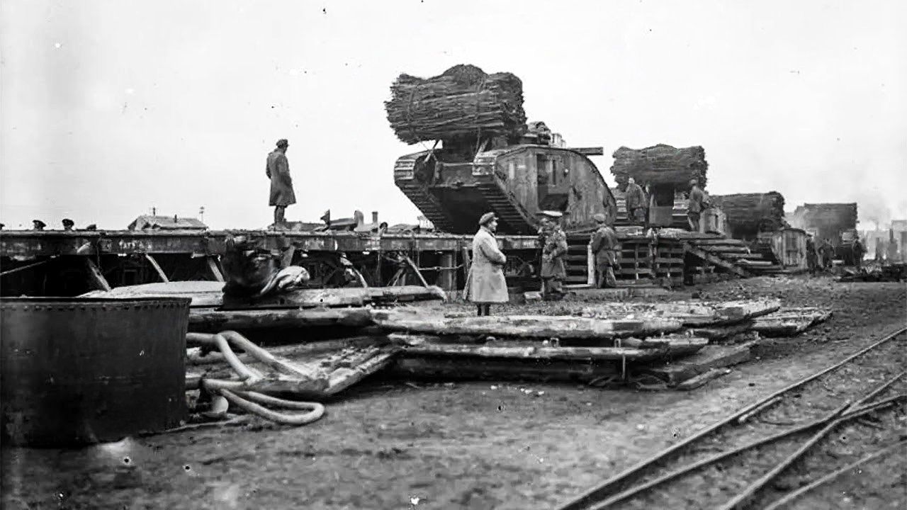 Cambrai 1917 - The tank swarm that changed war forever