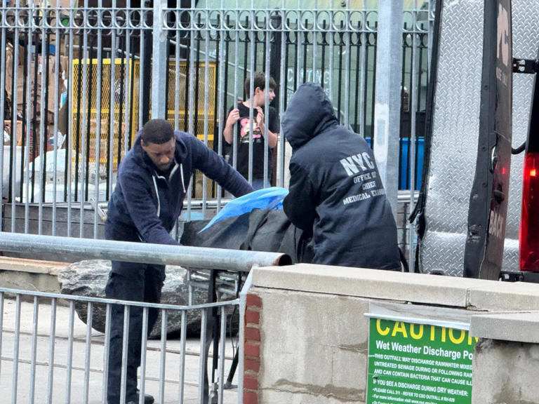 Body of missing Long Island teen Thomas Medlin found in NYC bay two ...